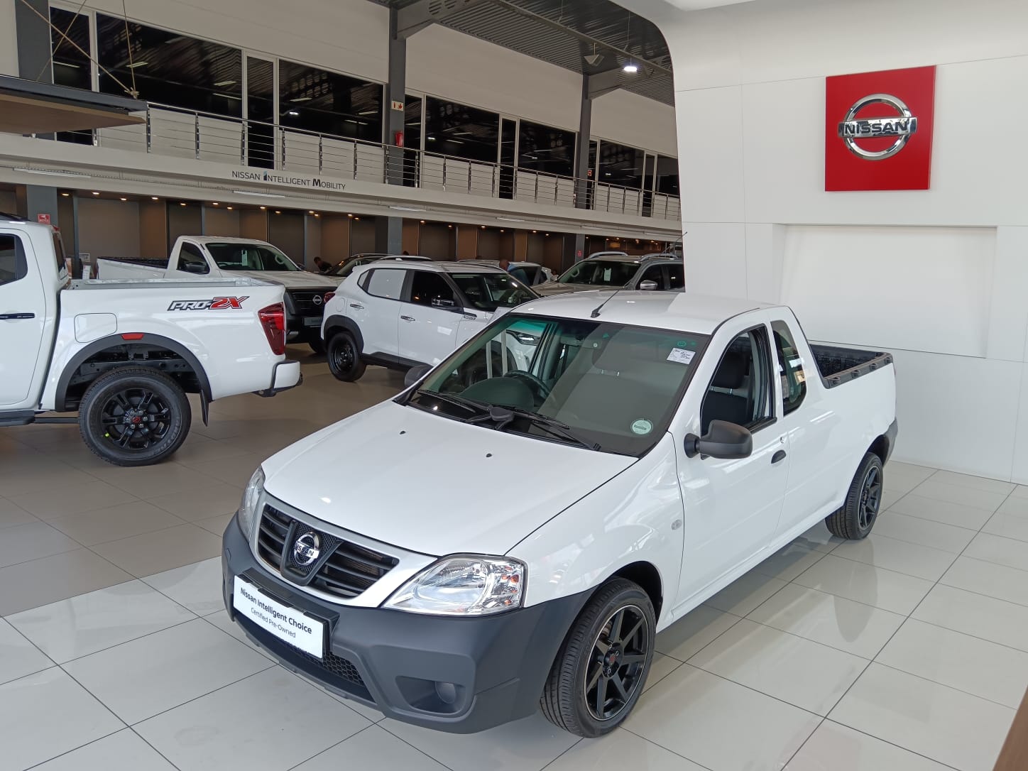 2022 Nissan NP 200 NP200 1.6i Pack Q2FyTGlzdGluZzo1NDY4MDI R214900 ...