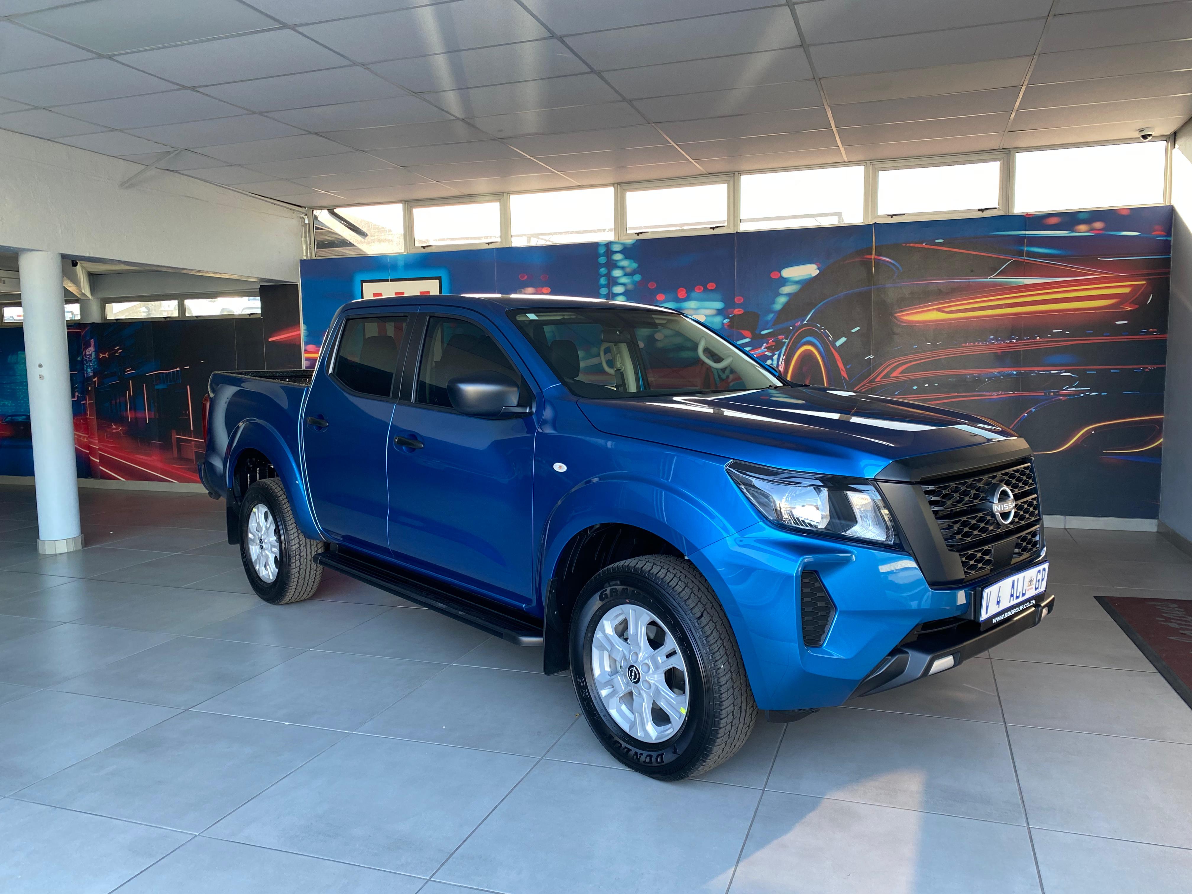 2025 Nissan Navara 2.5 DDTi SE Double Cab 4x4 Q2FyTGlzdGluZzo0OTE3NTM ...
